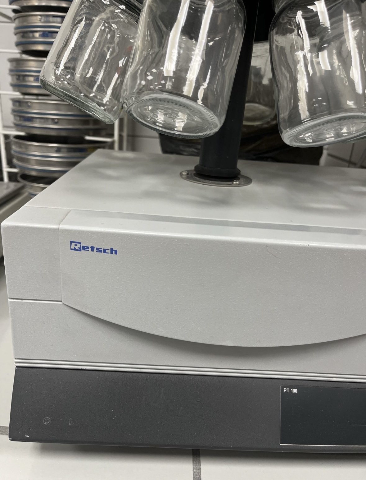 Dzielnik prób Retsch PT 100 – LABMED.TECH